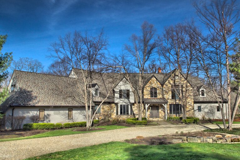 114 Partridge Lane - Chestnut Hill Realty Inc.